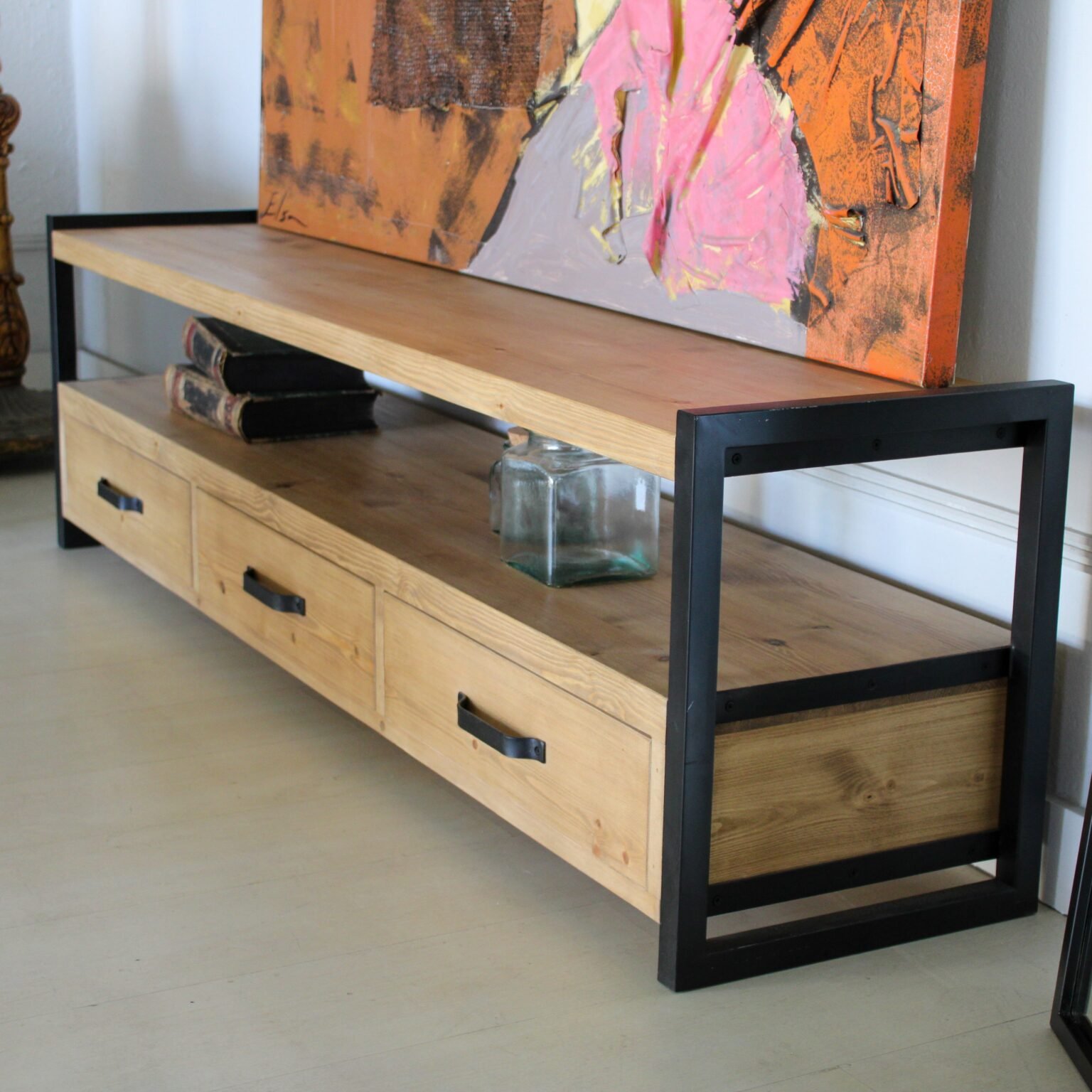 Muebles de fierro y madera a medida estilo industrial Chile, Forjaya